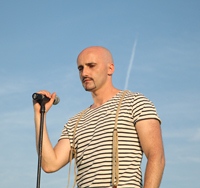 Calin Goia (Voltaj) - Lumea e a lui si vina ii apartine