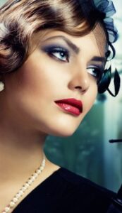 Moda anilor 30, sursa continua de inspiratie