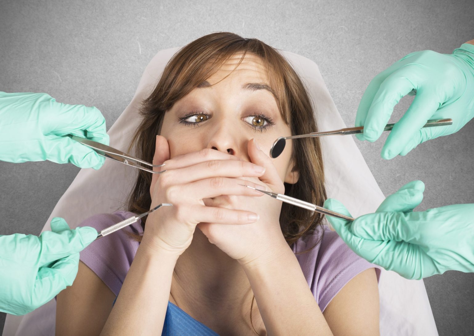 5 mituri despre dinți. Află care sunt aceste mituri despre dinti