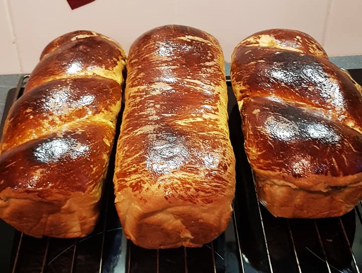 Trei reţete de cozonaci pentru Paşti de făcut singură, acasă