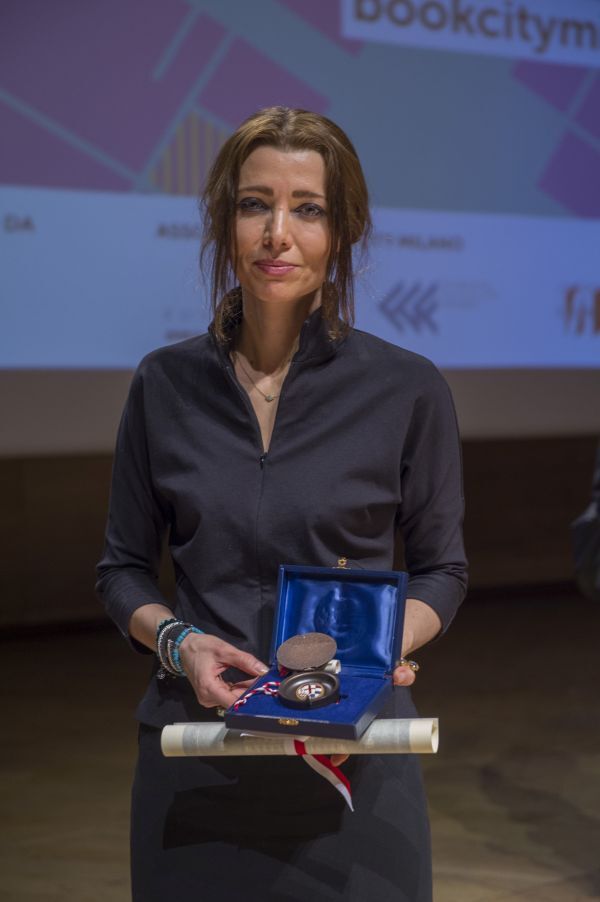 "Lapte negru" la Teatrul Nottara