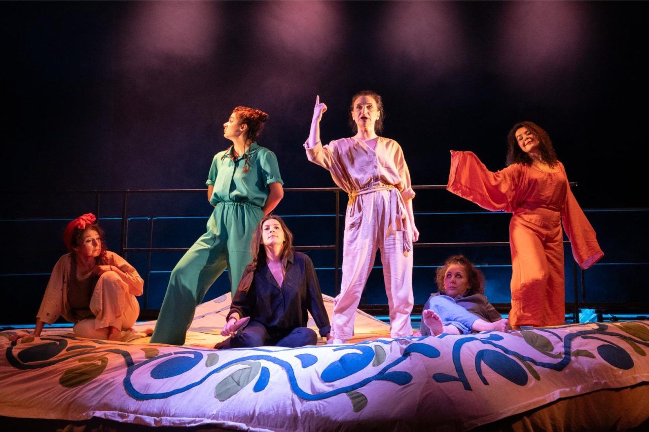 "Lapte negru" la Teatrul Nottara